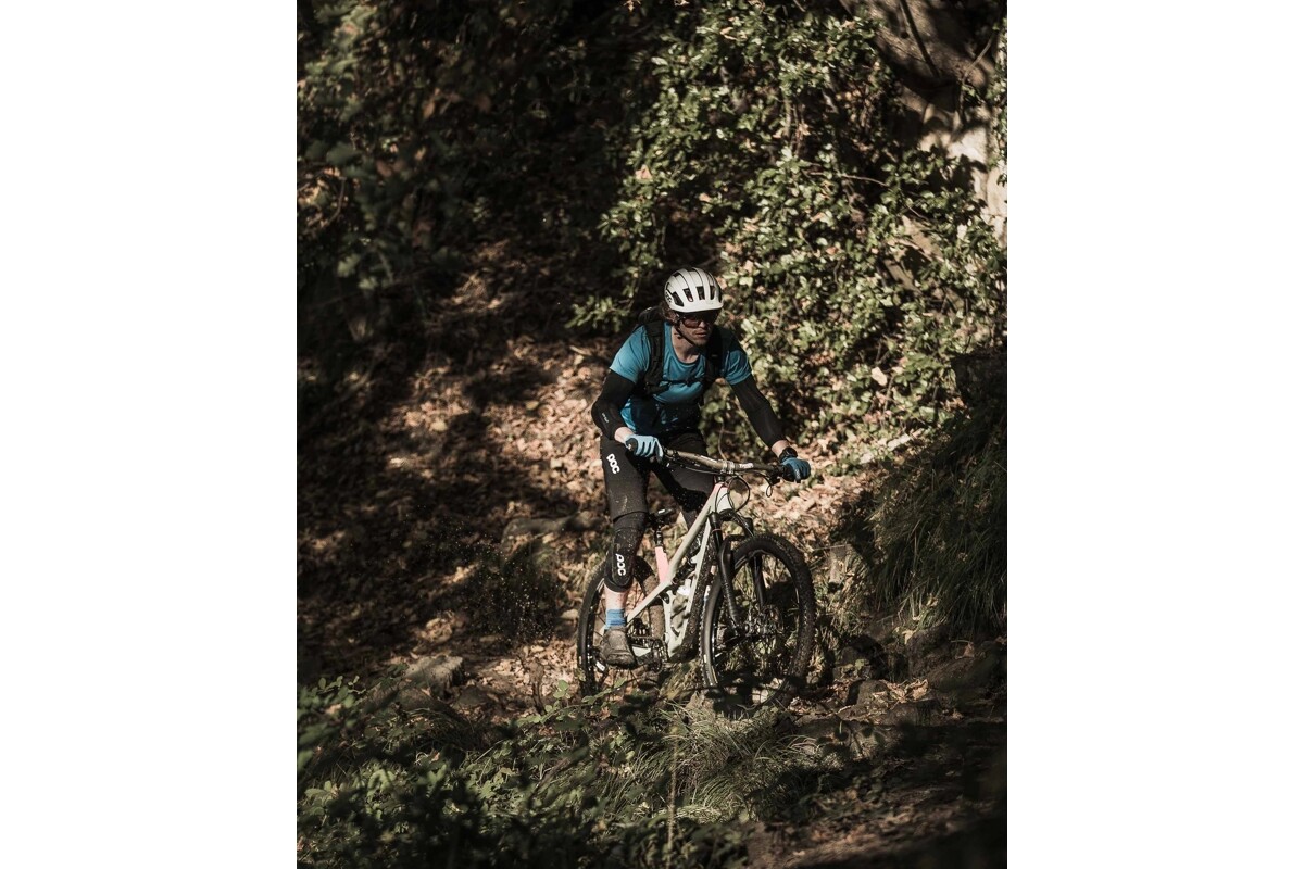 Přilba POC Omne Air Resistance SPIN hydrogen white 2021 | Bike Sport